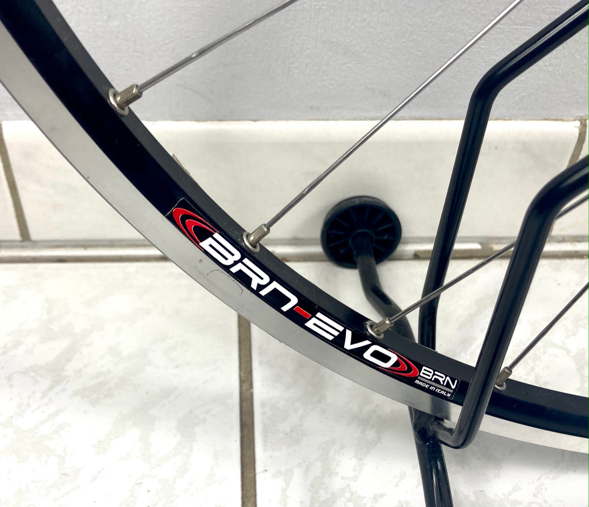 WR Compositi Carbon Front Wheel BRN EVO – Mastroianni Classic Bikes